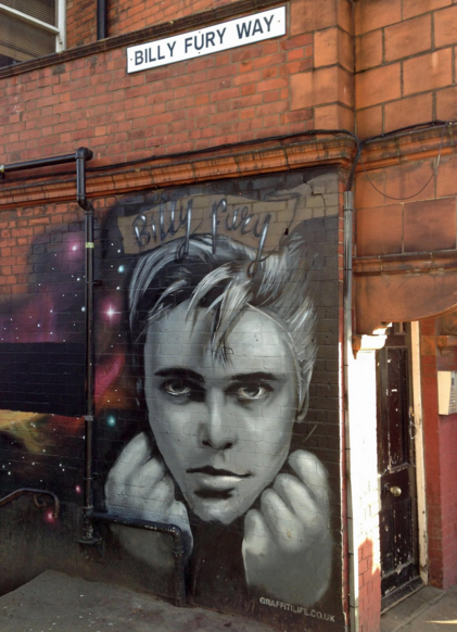 Singing superstar's fans call for return of Billy Fury mural ...
