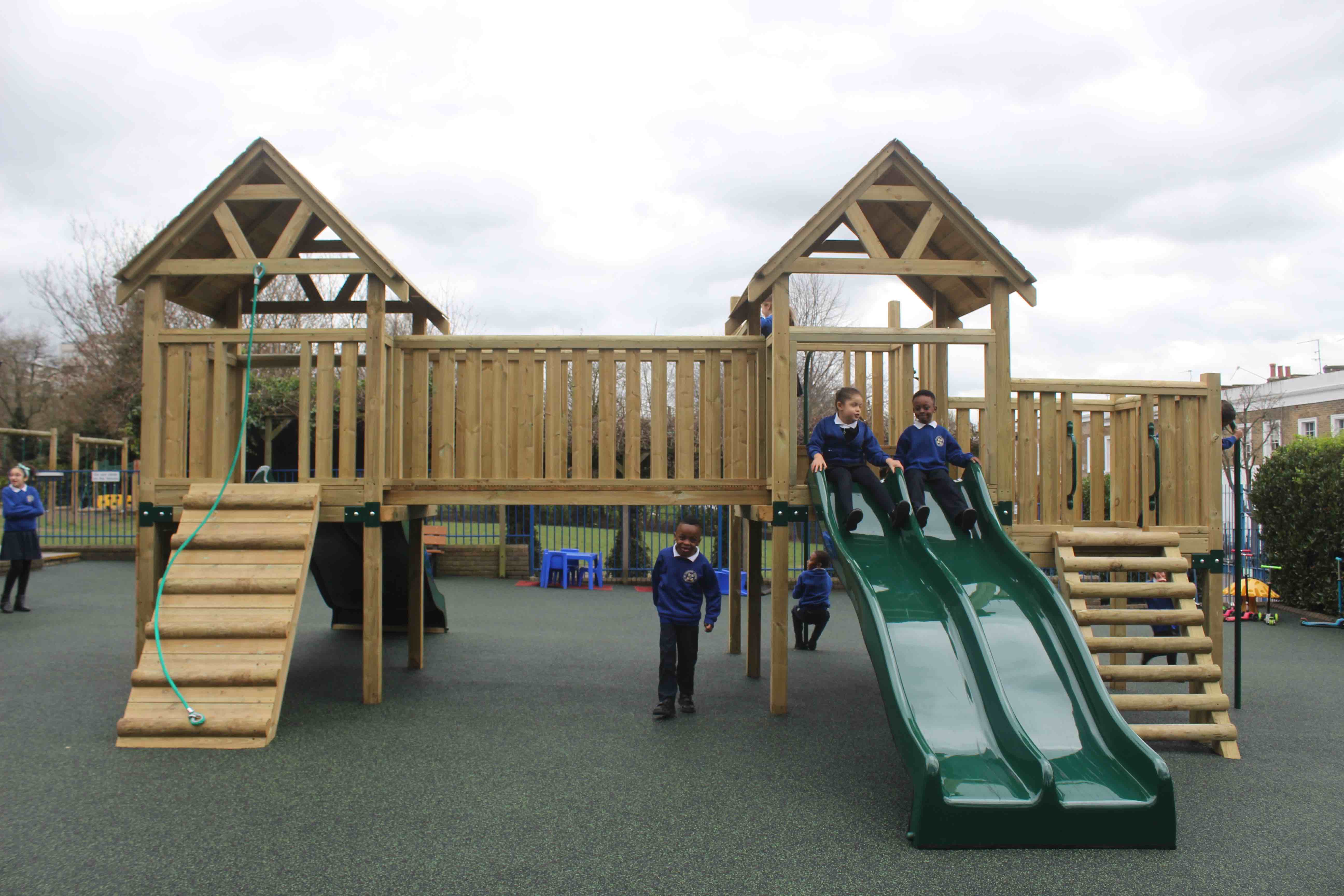 St Andrew's CE Primary unveils new play structure | Westminster Extra
